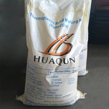 Cat termoplastik 25kg dengan manik kaca reflektif